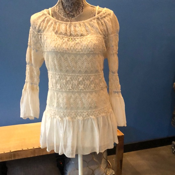 Scandal | Tops | Scandal Lace Top | Poshmark